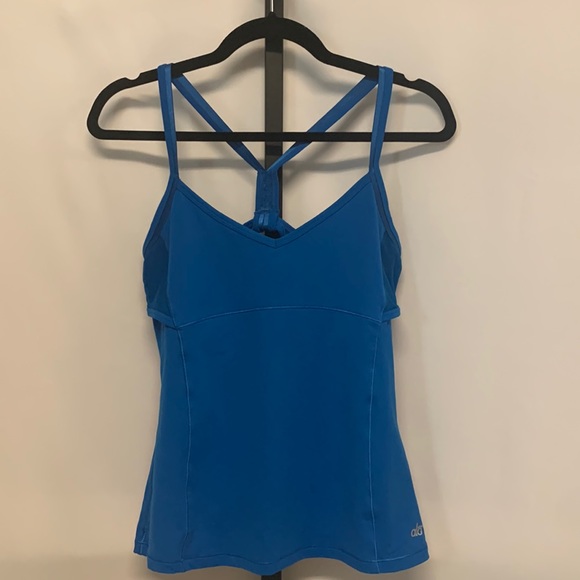 ALO Yoga | Tops | Alo Top | Poshmark